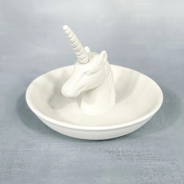 Chesapeake CCX4005 Unicorn Ring Dish Bisque Chesapeake CCX4005 Unicorn Ring Dish Bisque